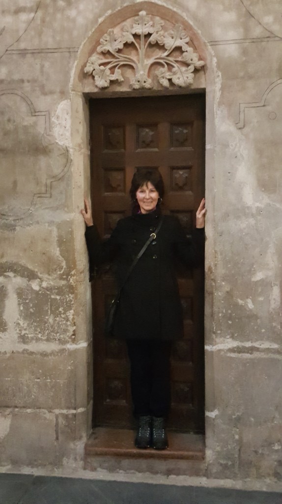 About – Robin Gregory